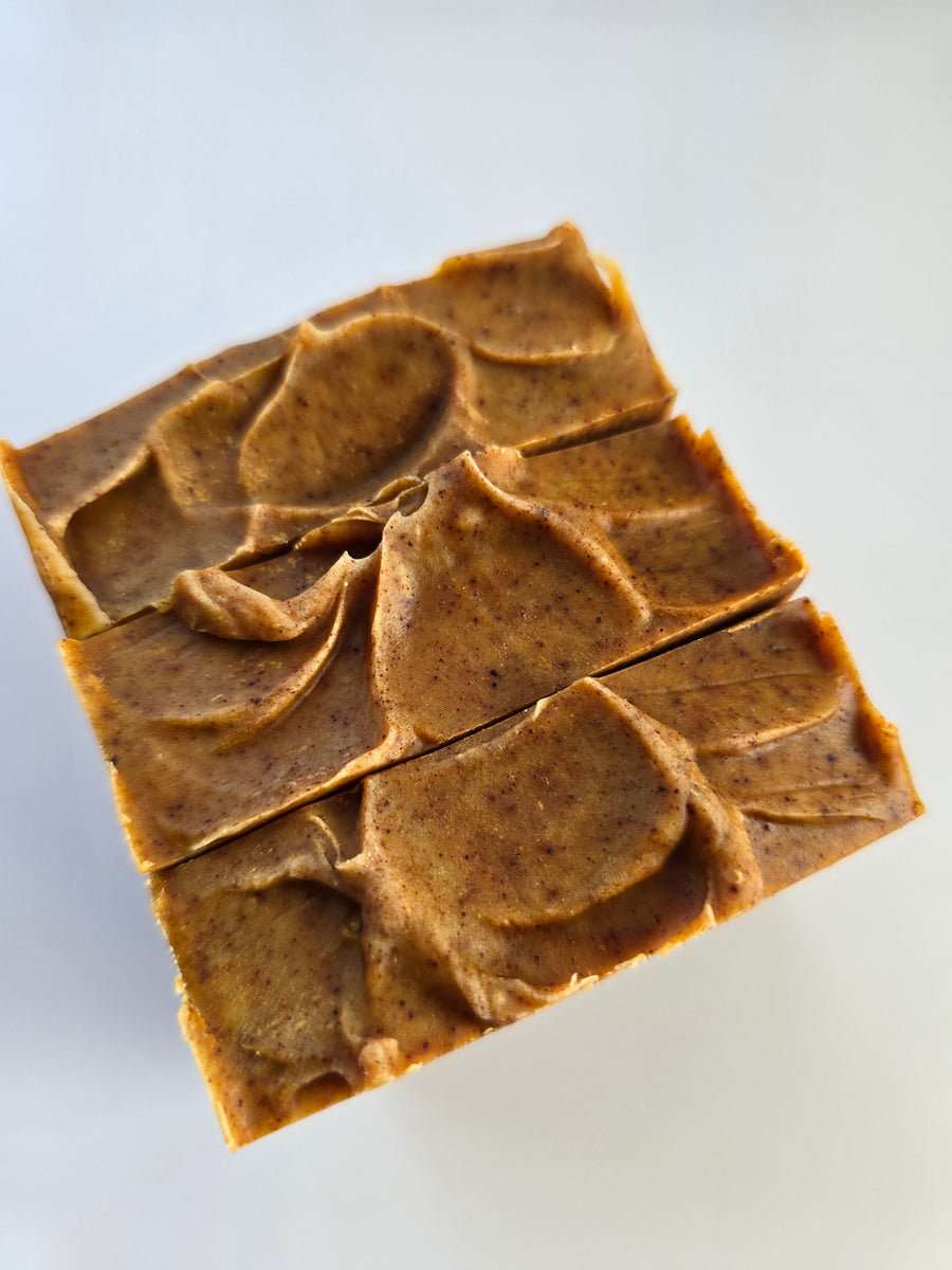 Curcuma Tea Tree Oil & Avena Coloidal – Little Lilly Soap